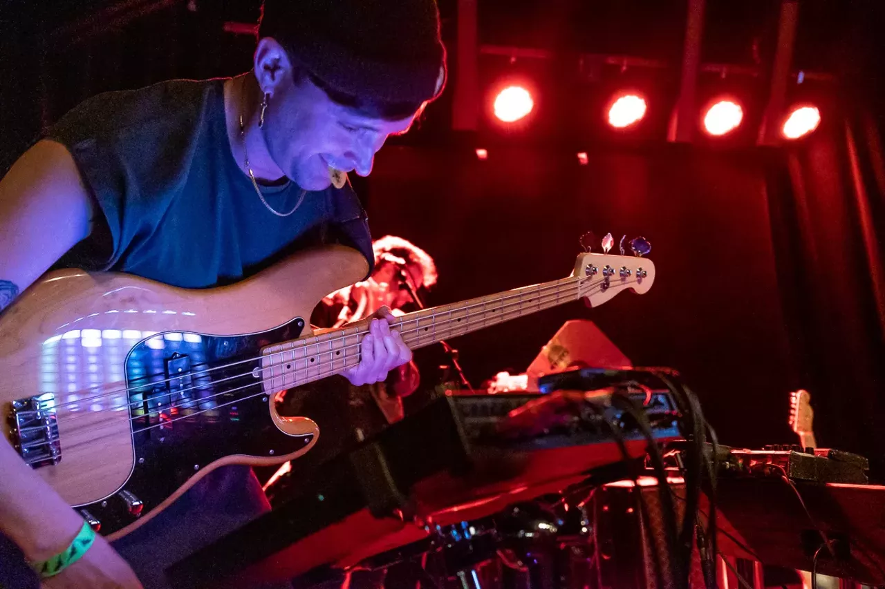 [Photos] Algiers, Party Dozen and Jaye Jayle at Whirling Tiger 3/30/23