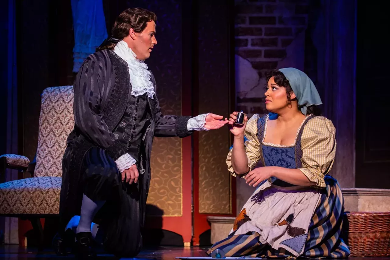 PHOTOS: All The Costumes And Color We Saw In Kentucky Opera's Comedic ...