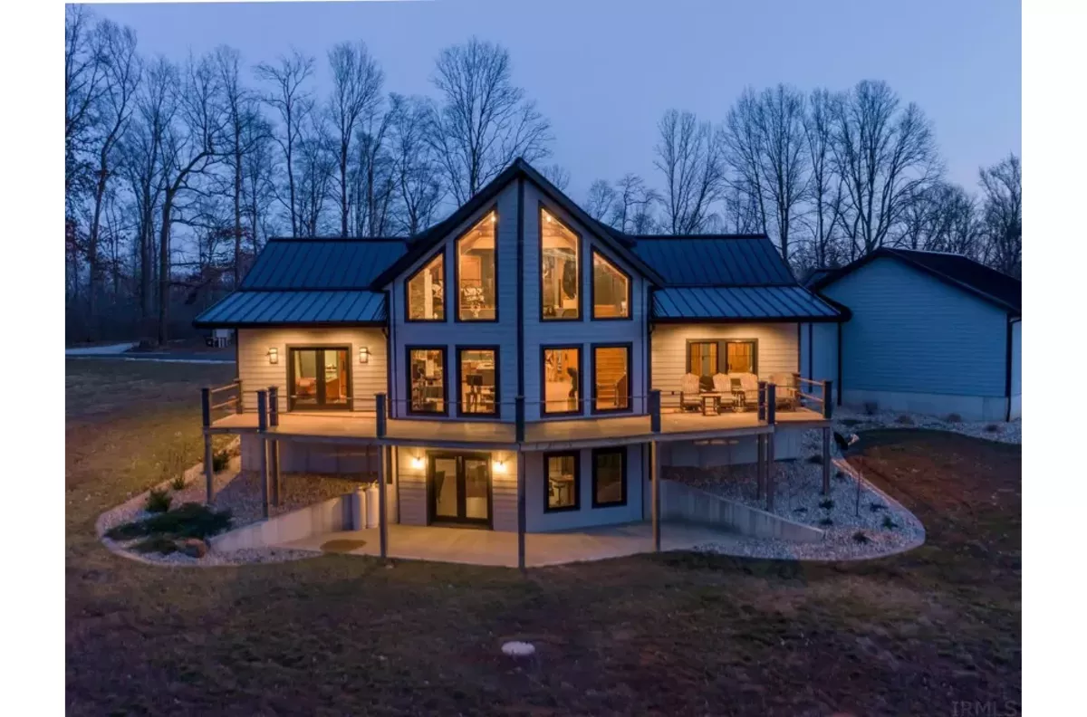 This Gorgeous Southern Indiana House Has A Secret Vault [PHOTOS]